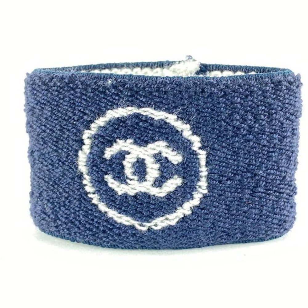 Chanel Ultra Rare Blue Cc Logo Wrist Band 7cc124 - Gem